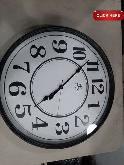 Infinity wall mount analog clock - Rideau Auctions