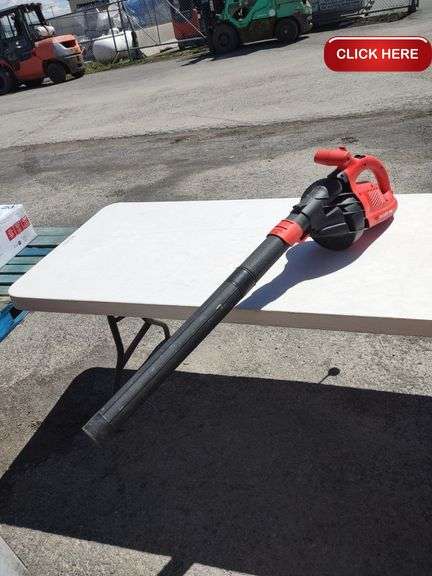 Black Decker electric leaf hog - Rideau Auctions