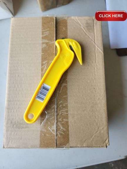 Box of Disposable Film Cutters - Rideau Auctions