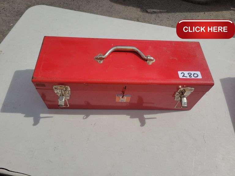 Red Mastercraft tool box and tools - Rideau Auctions