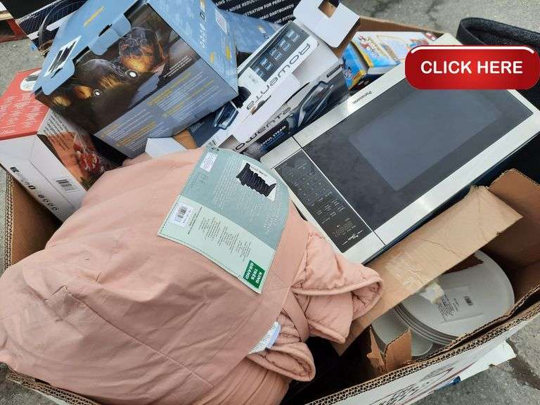 Mixed skid of broken items, damaged, missing pieces - Rideau Auctions