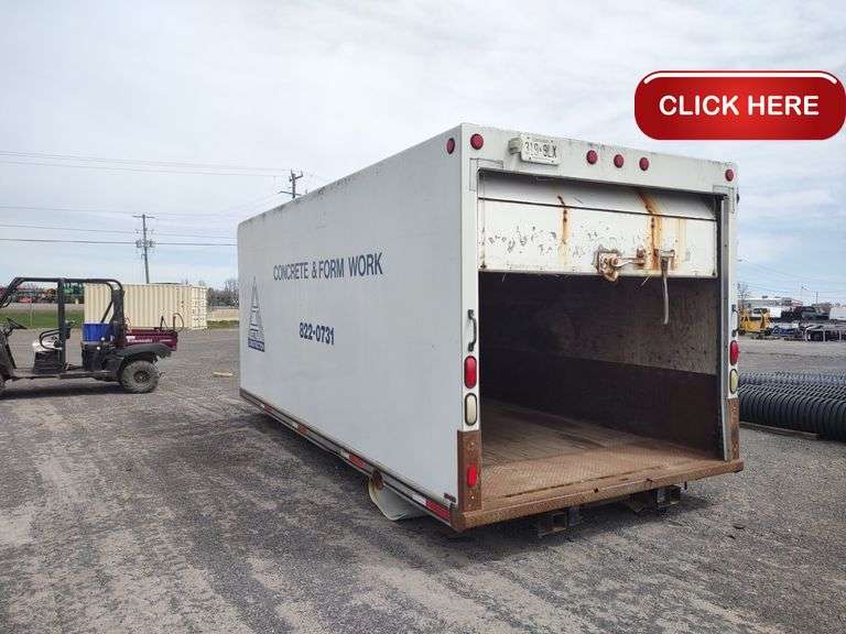 18' dry van storage box - Rideau Auctions