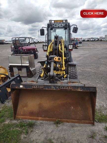 2014 Wacker neuson Wl - 30 loader 2183 - Rideau Auctions