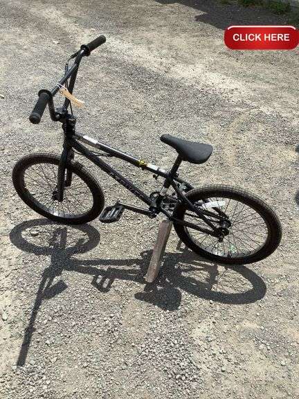 GT bike slammer BMX - Rideau Auctions