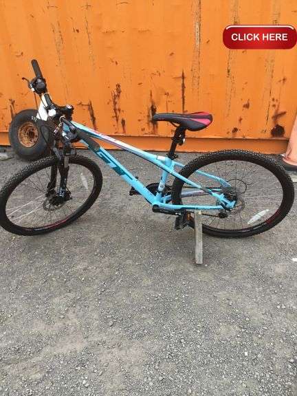 Women's GT Laguna pro mountain bike - Rideau Auctions