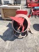 Kwik kerb red cement mixer - Rideau Auctions