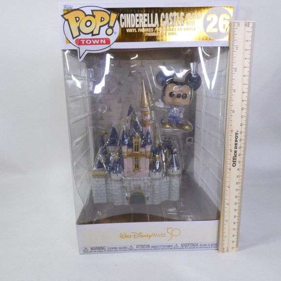 Funko Pop Town, Cinderella Castle & Mickey Mouse - Rio Grande Trade