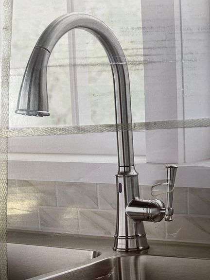 Glacier Bay Pull-Down Touchless Kitchen Faucet New - Rio Grande Trade