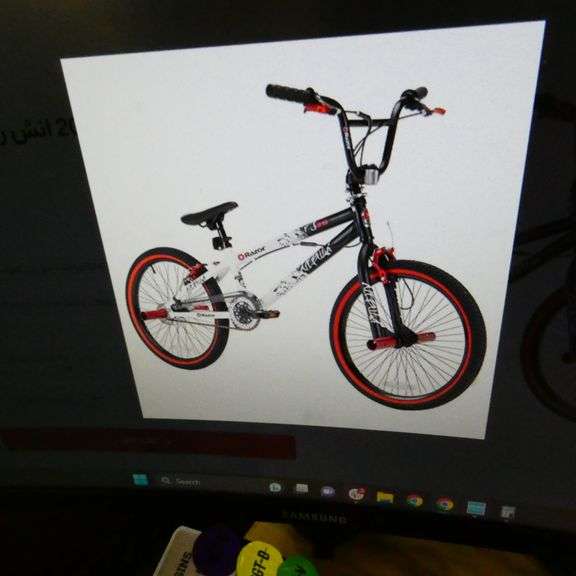 Razor Nebula BMX/Freestyle Bike, 20-Inch (Heavy) - Rio Grande Trade