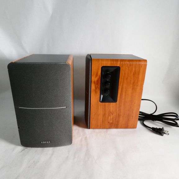 Edifier R1280T Powered Bookshelf Speakers (Cosmetic Damages) - Rio ...