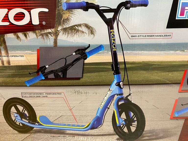 Razor Flashback 2 Wheel Kick Scooter - Blue - Rio Grande Trade