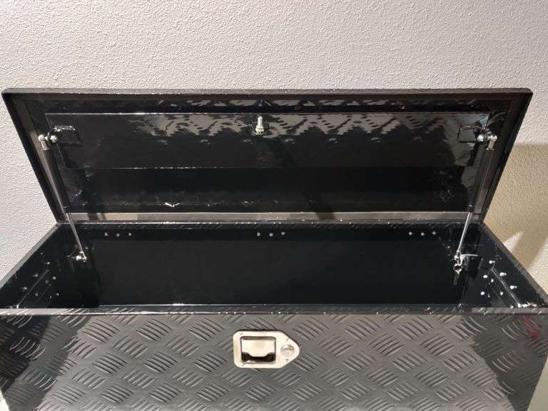 Metal Utility Box with Keylock - Rio Grande Trade