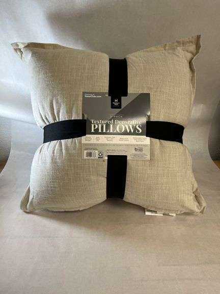 Members Mark Textured Pillows, 2 Pack - Rio Grande Trade