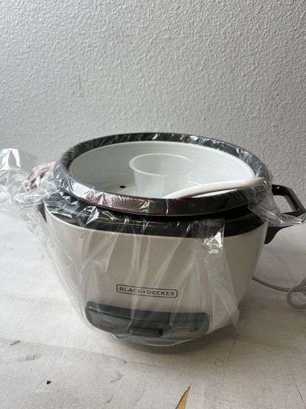 Black&Decker 16Cup Rice Cooker - Rio Grande Trade
