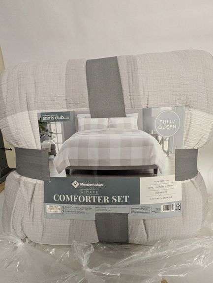 Member's Mark 3 Pc Comforter Set, Like New - Rio Grande Trade