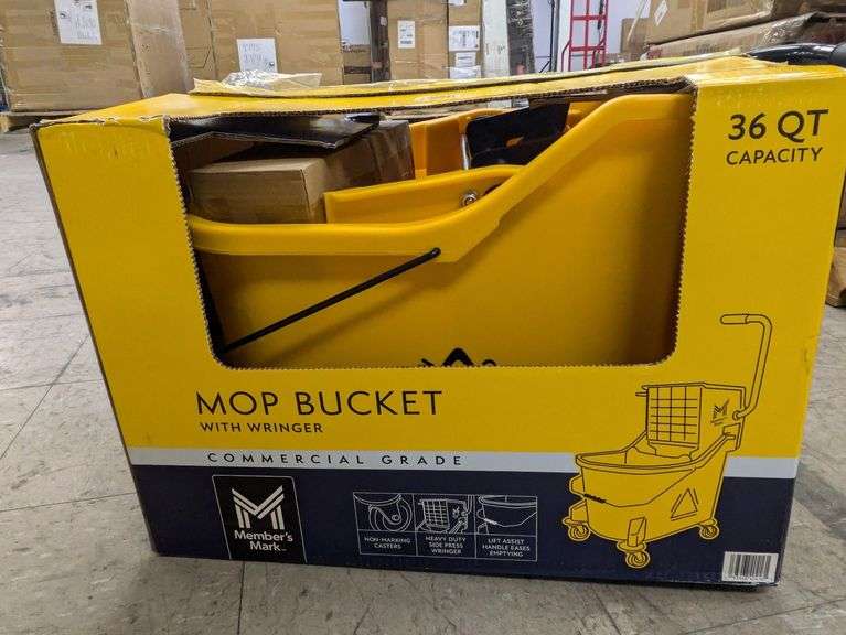 Member's Mark Commercial Grade Mop Bucket w/ Wringer | Open Box | (See ...