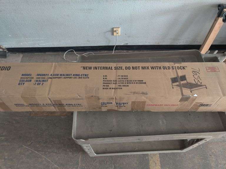 King Bed Side Rail, Long Support, Support Leg & Slats, Missing Box 1 of ...