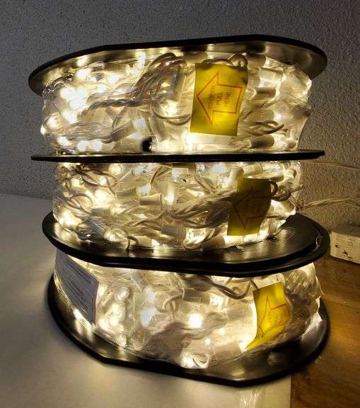 Member's Mark LED Icicle Lights Bundle | Like New - Rio Grande Trade