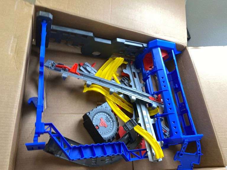 Disassembled Monster Jam Toy Set - Rio Grande Trade
