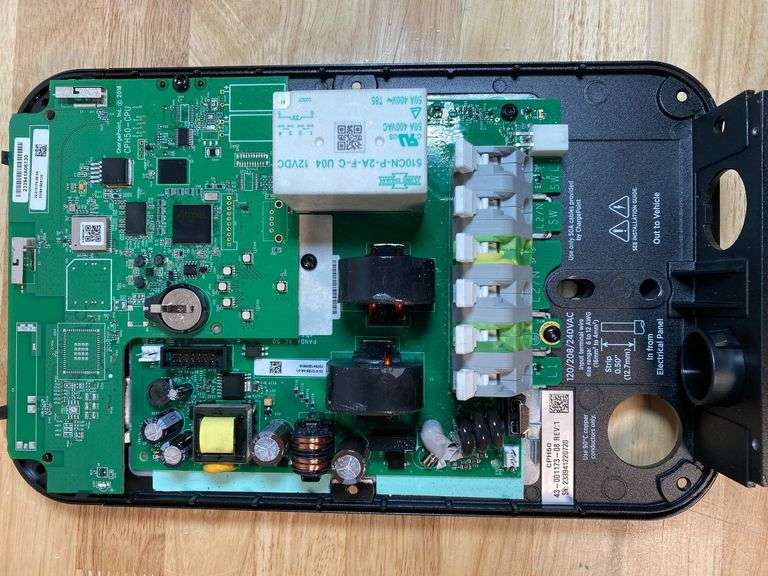 ChargePoint Home Flex Level 2 6-50 Plug EV Charger, Motherboard Damage ...