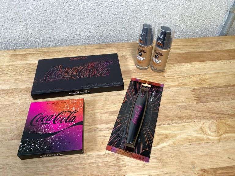 Target Makeup Bundle , New/Sealed - Rio Grande Trade