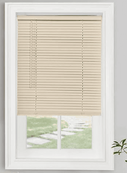 Beige Window Blinds , Visually Good Condition - Rio Grande Trade