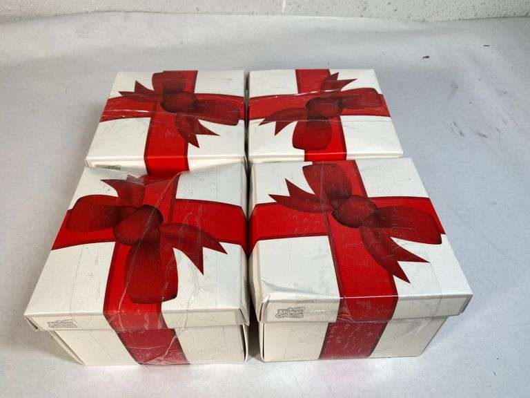 Nintendo Animal Crossing Novelty Crew Socks Bundle - Rio Grande Trade