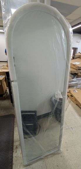 Averly Reece Full Length Mirror w/ Easel , Like New - Rio Grande Trade