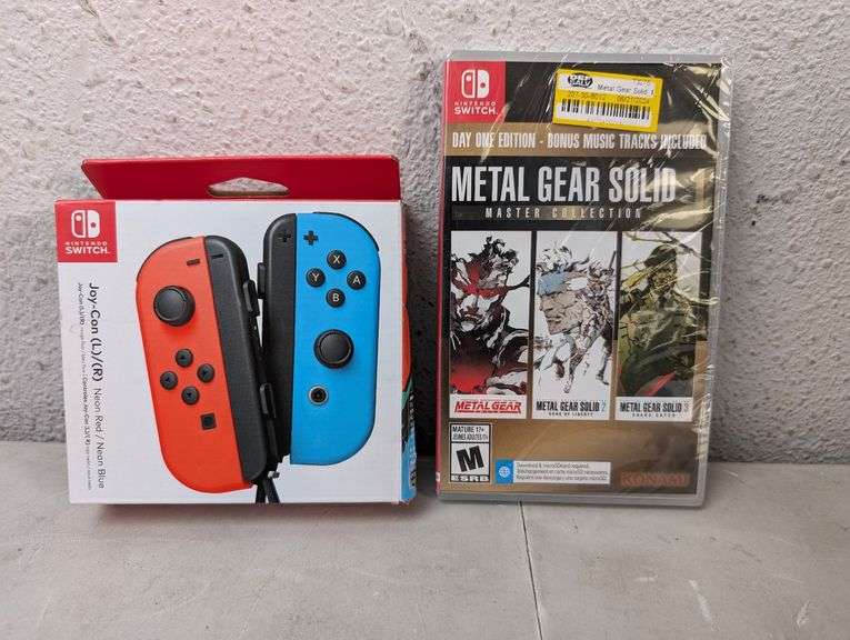 Nintendo Switch Joy-Con (L/R) & Metal Gear Solid: Master Collection ...