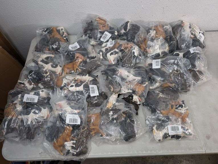 Realistic Wild Life Farm Animals Figures, 16 Ten Piece Sets, Like New ...