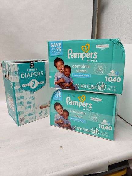 Pampers Wipes 2 Boxes (1040 wipes ea) & Members Mark Premium Diapers ...
