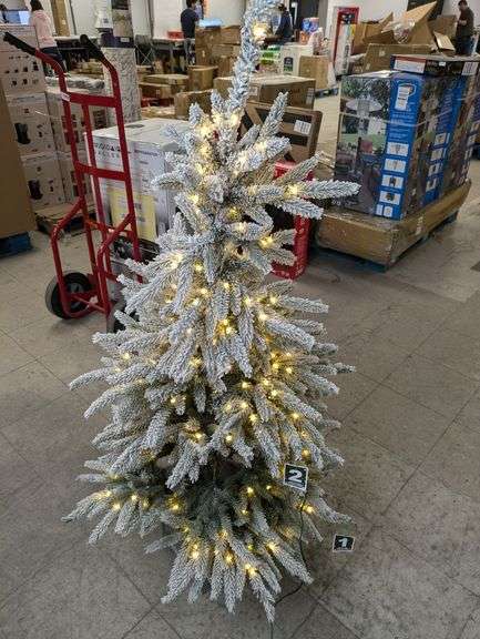 Member's Mark 4.5' Snowy Georgia Pre-Lit Topiary | Open Box | (See ...