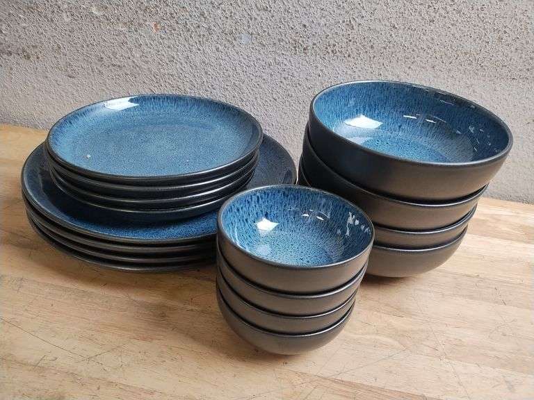 SANGO Stoneware Dinnerware Set, 16pcs | Open Box - Rio Grande Trade