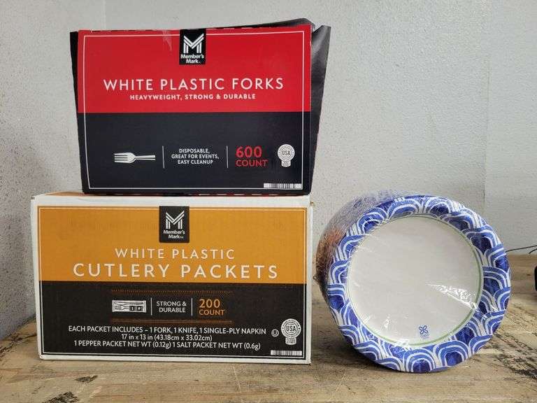 Disposable Bundle - DIXIE Ultra Paper Plates, 10" 100ct, MEMBER'S MARK ...
