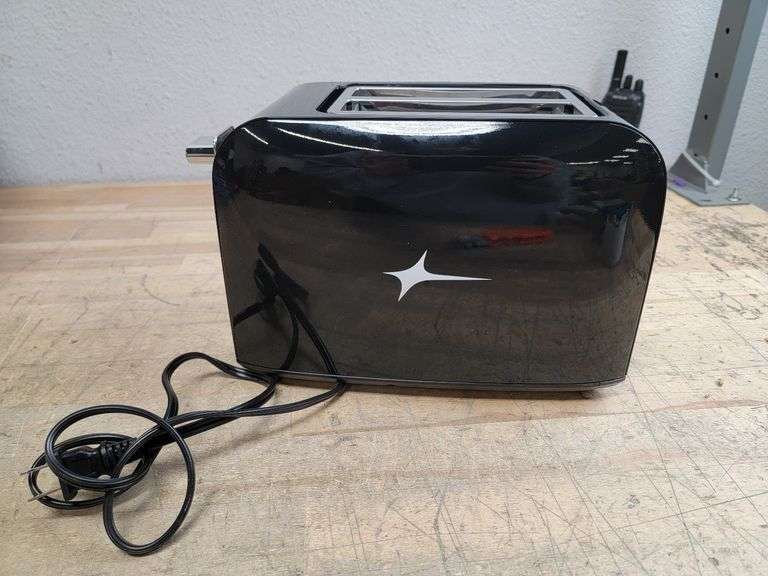OSTER - 2-Slice Toaster w/ Stainless Steel Finish, 10"W, Black | Open ...