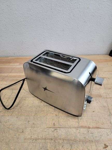 OSTER - 2-Slice Toaster w/ Stainless Steel Finish, 10"W | Open Box ...
