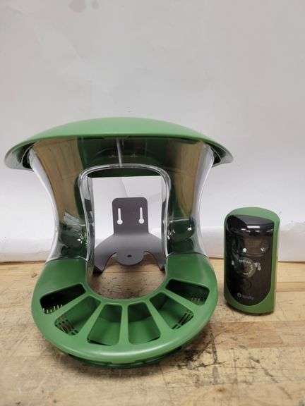 BIRDFY Solar Powered Bird Feeder 2 Pro w/ AI Camera, 4k Quality, 5W ...