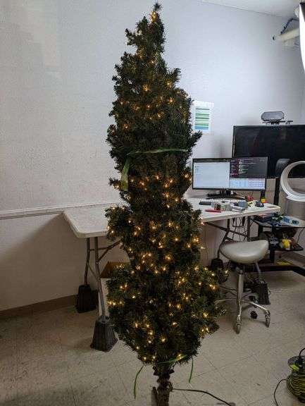 Home Accents Holiday 7.5ft Jackson Pre-Lit LED Noble Fir Christmas Tree ...