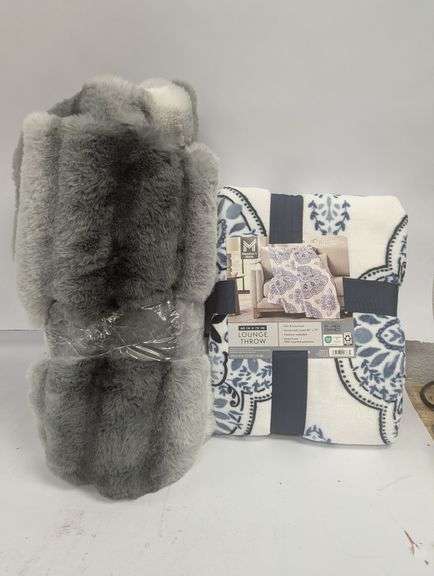 MEMBERS MARK Bundle Lounge Blue Design Throw Blanket & Multi-grey Plush ...
