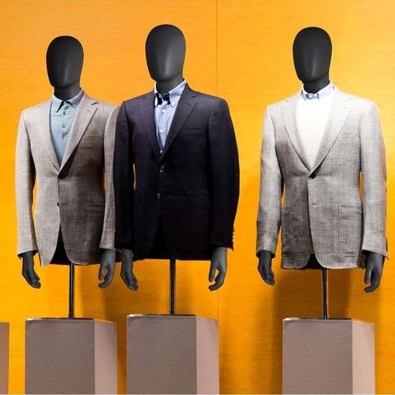 UNKNOWN Male Mannequin Display Stand - Black | Open Box | (See ...