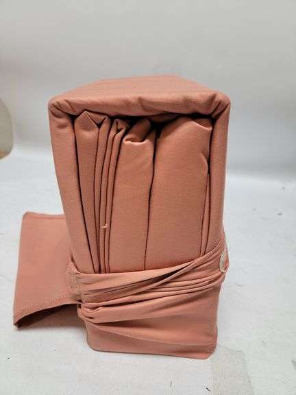 Misc. MEMBERS MARK Salmon Colored Bedding Sheet Set | Open Box | (See ...