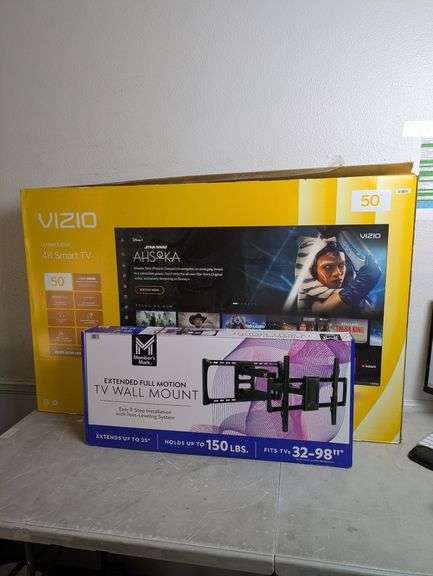 VIZIO 50" 4K SMART TV & MEMBER'S MARK Extended Full-Motion TV Wall ...
