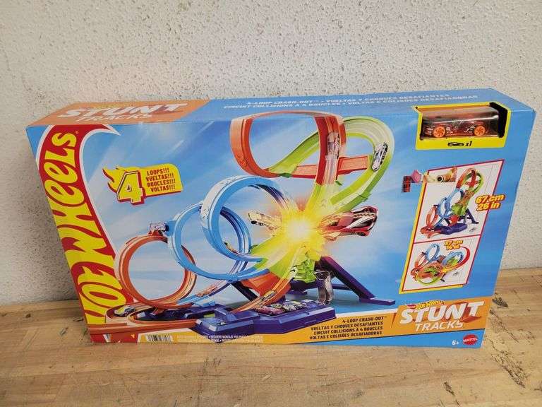 Hotwheels 4 Loop Stunt Track | Like New - Rio Grande Trade
