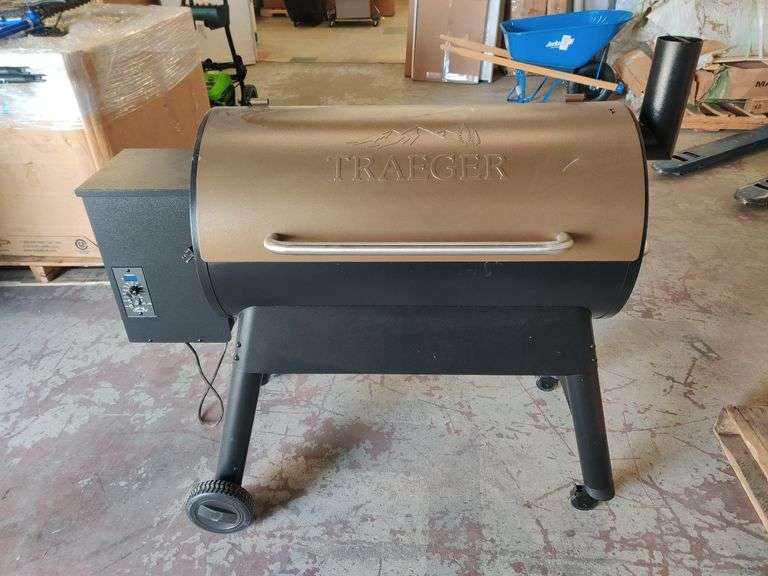 TRAEGER Electric Pellet Smoker | Open Box | (See Condition Notes) - Rio ...