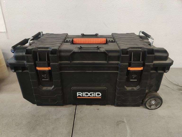 Pro Gear System Gen 2.0 Mobile Job 28 in Durable Rolling Tool Box With ...