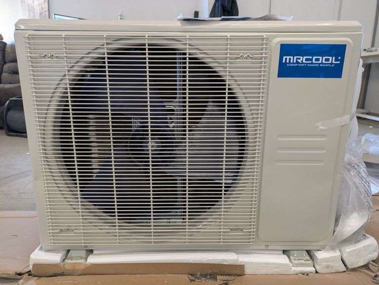 MrCool 24000 BTU/H Advantage Series Condenser for Split System, Outdoor ...
