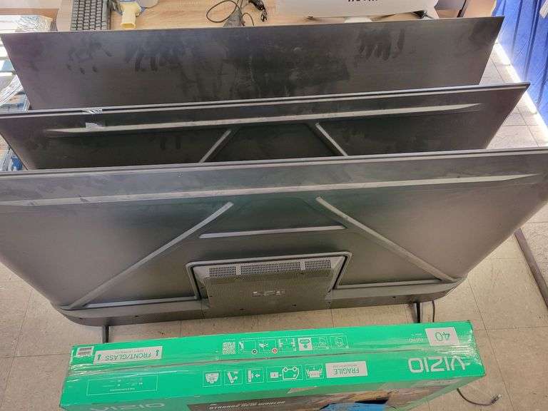 Bundle of Damaged TV's | Damaged | (See Condition Notes) - Rio Grande Trade