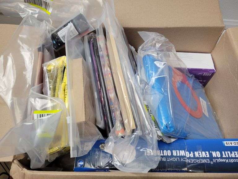 Box of Miscellaneous Items | Like New - Rio Grande Trade