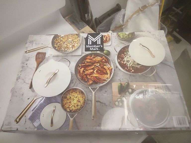 Member's Mark 11pc Non Stick Ceramic Cookware Set | Open Box | (See ...