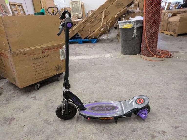 Razor Power Core E100 Electric Scooter | Damaged | (See Condition Notes ...